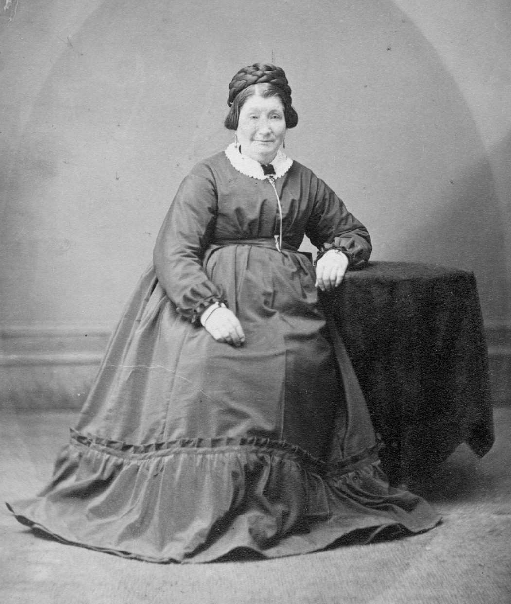 9.8 The Mormon Polygamous Wife – Her Half of History